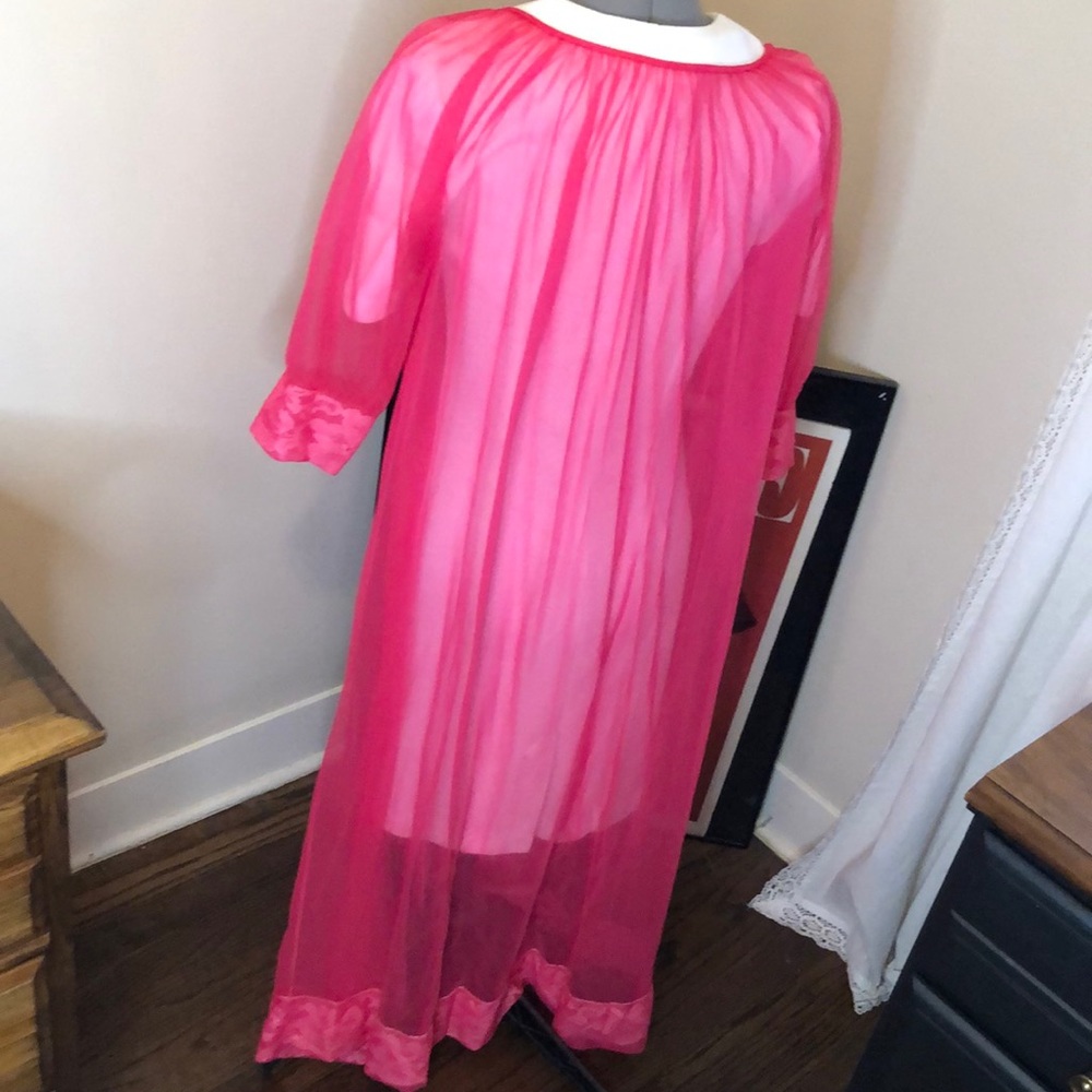 Barbie Pink Vintage Retro Chiffon Long Dressing Gown … - Gem